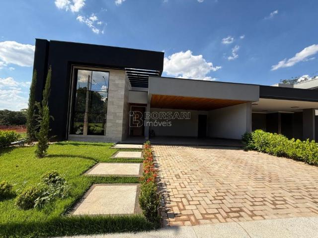 Casa de Condomínio para venda em Campos Ville em Araraquara São Paulo de 160.00m² com 3 Quartos, 1 Suíte e 4 Garagens
