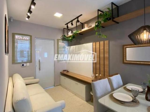 Casa de Condomínio para venda em Caguassu de 57.00m² com 2 Quartos e 1 Garagem