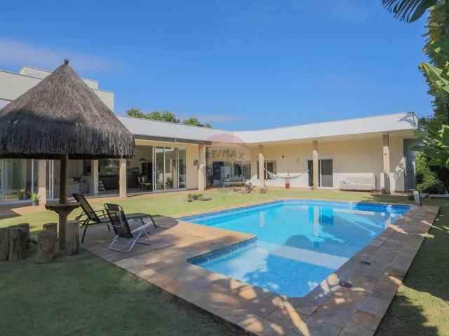 Casa de Condomínio para venda em Caguassu em Sorocaba São Paulo de 285.30m² com 3 Quartos, 3 Suítes e 6 Garagens