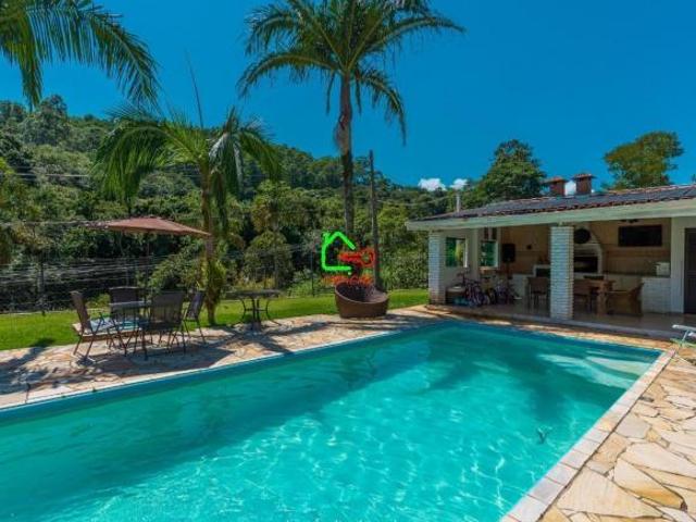 Casa de Condomínio para venda em Caixa D´água de 400.00m² com 4 Quartos, 4 Suites e 5 Garagens