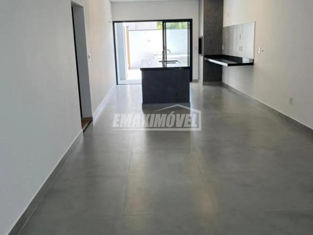 Casa de Condomínio para venda em Cajuru Do Sul de 144.00m² com 3 Quartos, 3 Suites e 4 Garagens