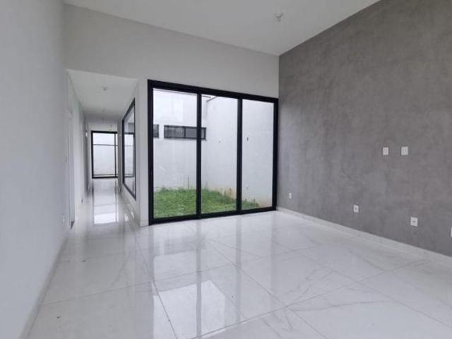 Casa de Condomínio para venda em Cajuru Do Sul de 155.00m² com 3 Quartos, 1 Suite e 4 Garagens