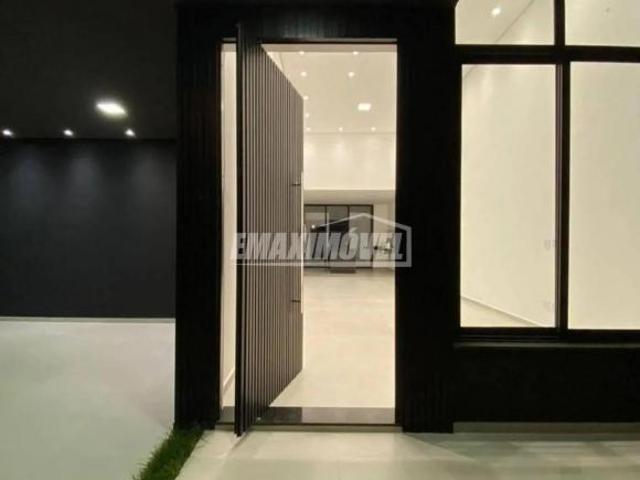 Casa de Condomínio para venda em Cajuru Do Sul de 165.00m² com 3 Quartos, 1 Suite e 4 Garagens
