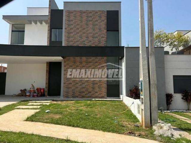 Casa de Condomínio para venda em Cajuru Do Sul de 169.00m² com 3 Quartos, 3 Suites e 2 Garagens