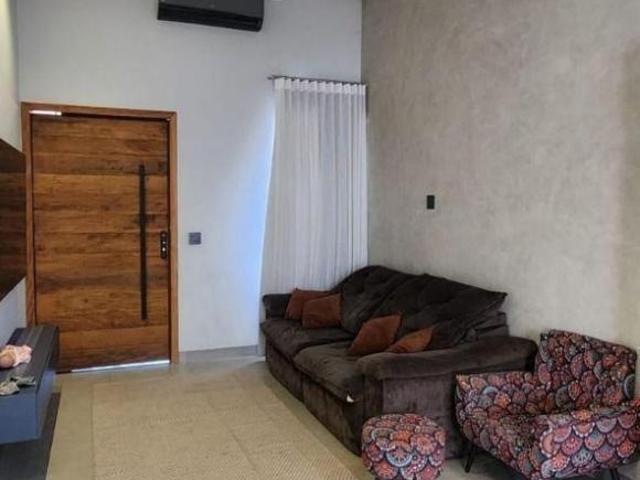 Casa de Condomínio para venda em Cajuru Do Sul de 107.00m² com 3 Quartos, 1 Suite e 2 Garagens