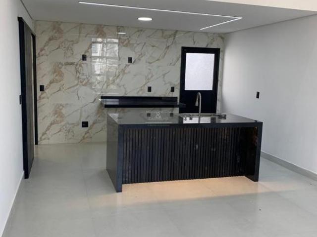 Casa de Condomínio para venda em Cajuru Do Sul de 108.00m² com 3 Quartos, 1 Suite e 2 Garagens