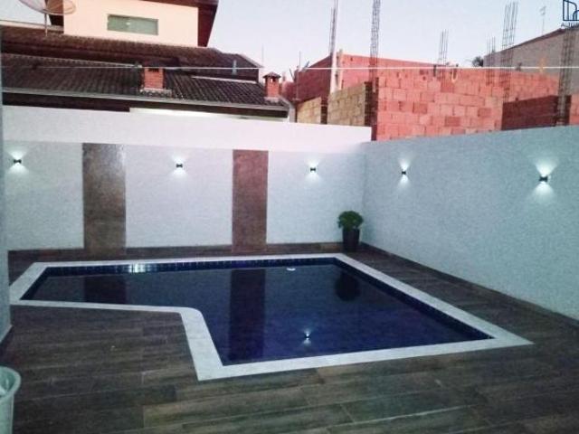 Casa de Condomínio para venda em Cajuru Do Sul de 205.00m² com 3 Quartos, 3 Suites e 4 Garagens