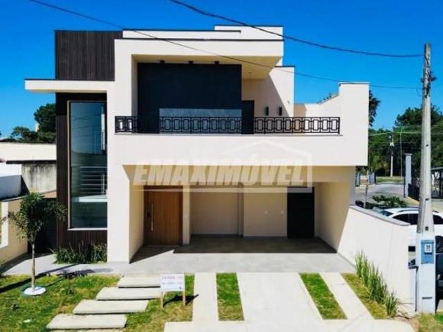 Casa de Condomínio para venda em Cajuru Do Sul de 225.00m² com 3 Quartos, 3 Suites e 4 Garagens