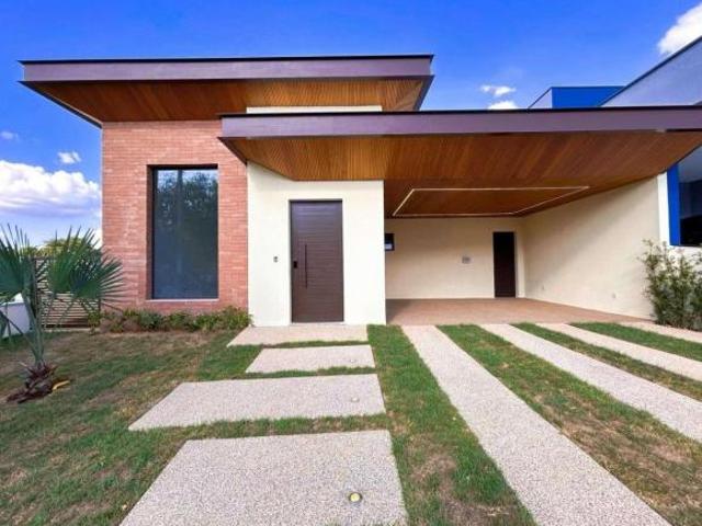 Casa de Condomínio para venda em Cajuru Do Sul de 360.00m² com 3 Quartos, 3 Suites e 4 Garagens