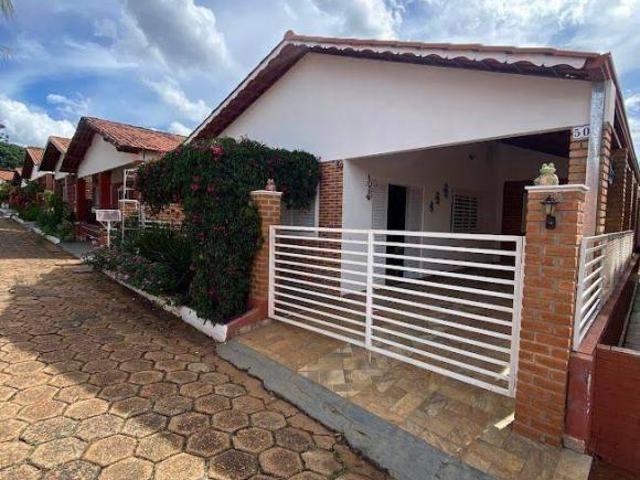 Casa de Condomínio para venda em Caldas Novas