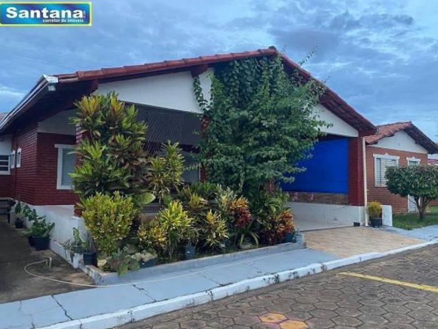 Casa de Condomínio para venda em Caldas Novas
