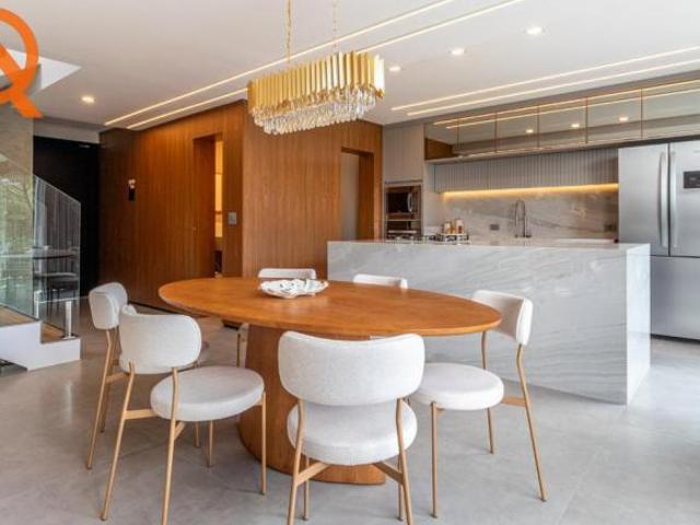 Casa de Condomínio para venda em Capuava de 171.43m² com 3 Quartos, 3 Suites e 4 Garagens
