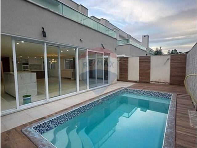 Casa de Condomínio para venda em Caputera em Arujá São Paulo de 260.00m² com 4 Quartos e 4 Suítes