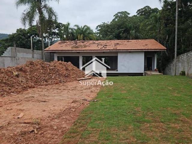 Casa de Condomínio para venda em Caraguatá de 230.00m² com 4 Quartos, 4 Suites e 3 Garagens