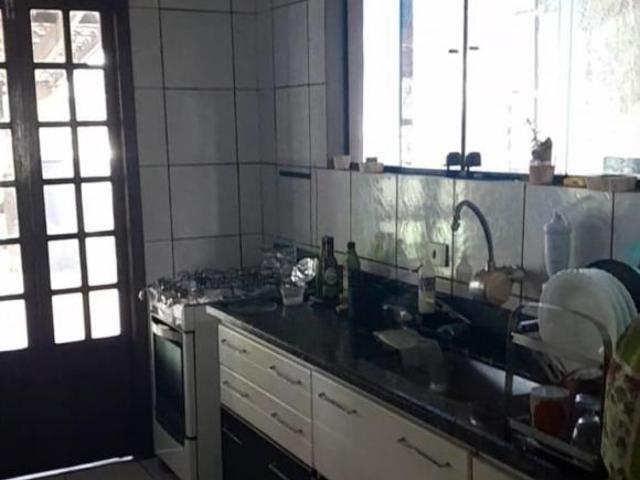 Casa de Condomínio para venda em Caraguatá de 250.00m² com 4 Quartos, 4 Suites e 3 Garagens