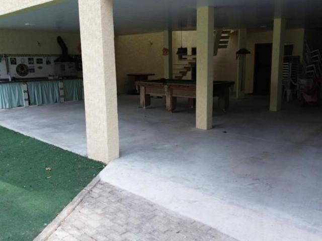 Casa de Condomínio para venda em Caraguatá de 417.00m² com 4 Quartos, 2 Suites e 8 Garagens