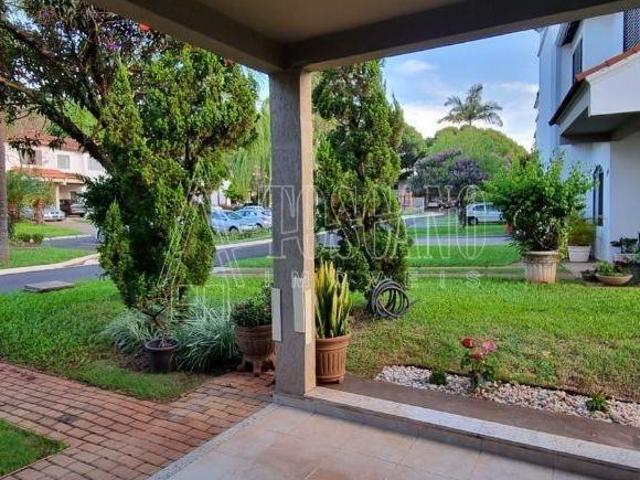 Casa de Condomínio para venda em Carmo de 173.00m² com 4 Quartos, 1 Suite e 5 Garagens
