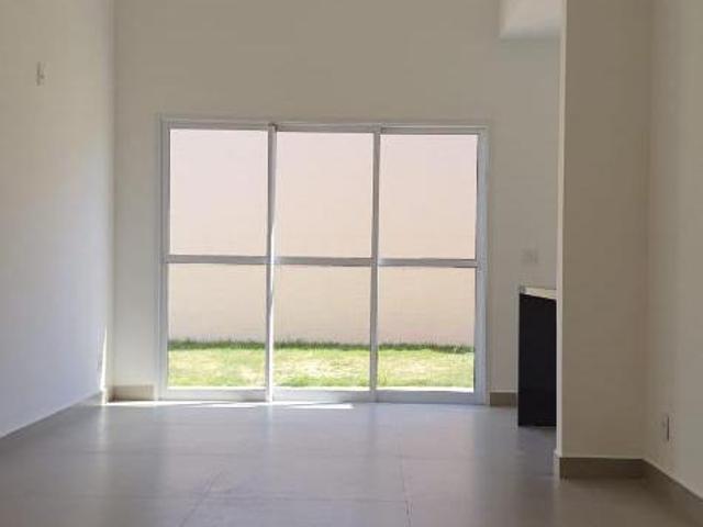 Casa de Condomínio para venda em Centro de 105.00m² com 2 Quartos, 2 Suites e 2 Garagens