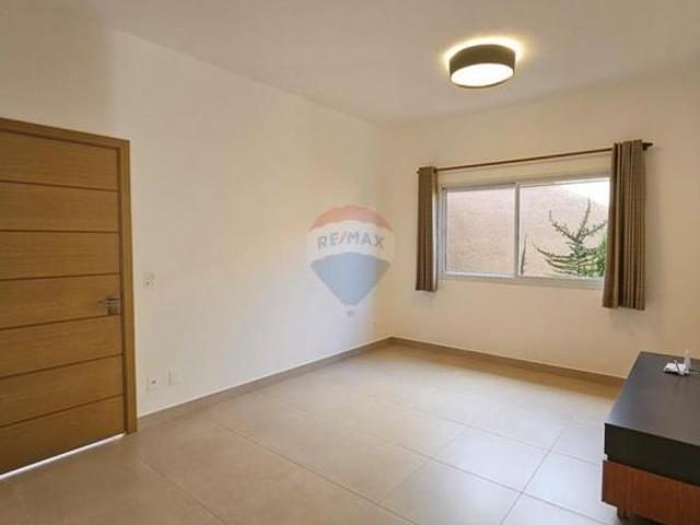 Casa de Condomínio para venda em Centro de 160.00m² com 3 Quartos, 1 Suite e 4 Garagens