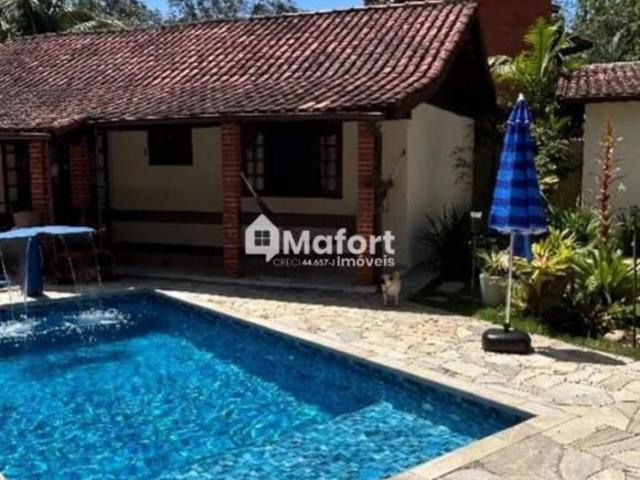 Casa de Condomínio para venda em Centro de 200.00m² com 5 Quartos, 1 Suite e 4 Garagens