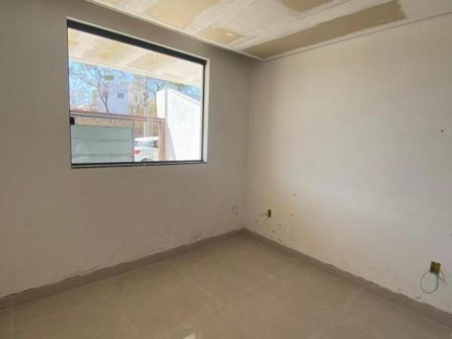 Casa de Condomínio para venda em Centro, Sarzedo
