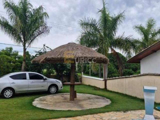 Casa de Condomínio para venda em Cercado de 274.35m² com 3 Quartos, 3 Suites e 10 Garagens
