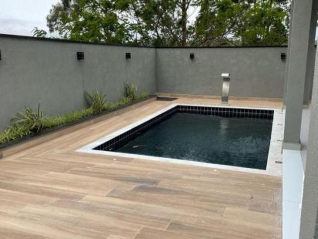Casa de Condomínio para venda em Cézar De Souza de 190.00m² com 3 Quartos, 1 Suite e 3 Garagens