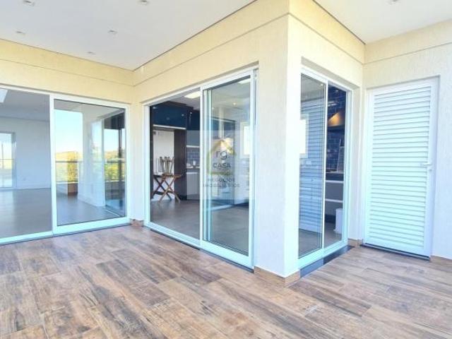 Casa de Condomínio para venda em Cézar De Souza de 215.00m² com 4 Quartos, 4 Suites e 3 Garagens