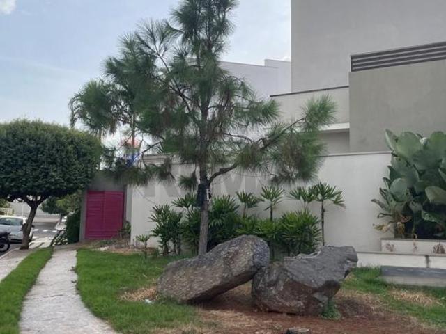 Casa de Condomínio para venda em Chácara Machadinho I de 347.00m² com 1 Quarto, 1 Suite e 6 Garagens