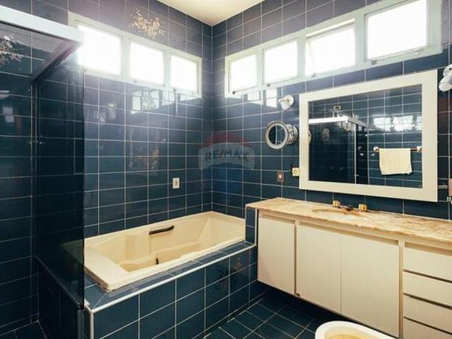 Casa de Condomínio para venda em Chácara Malota de 5000.00m² com 6 Quartos, 4 Suites e 10 Garagens