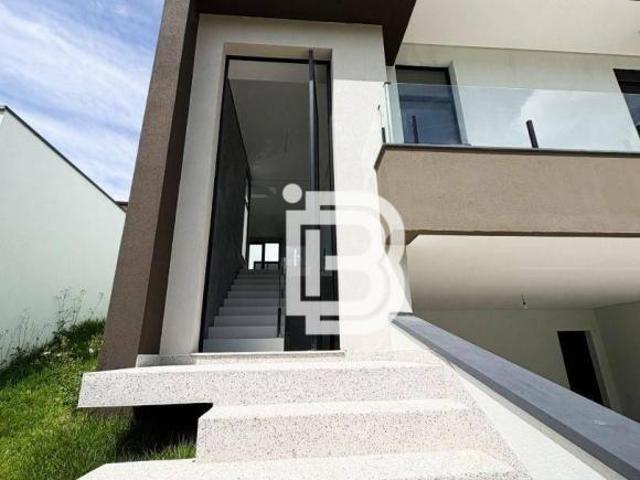 Casa de Condomínio para venda em Chácara Morada Mediterrânea de 200.00m² com 3 Quartos, 3 Suites e 5