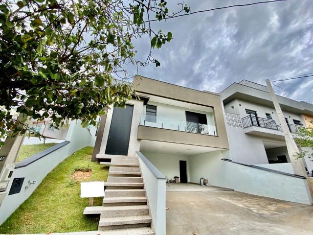 Casa de Condomínio para venda em Chácara Morada Mediterrânea em Jundiaí São Paulo de 200.00m² com 3 Quartos, 3 Suítes e 4 Garagens