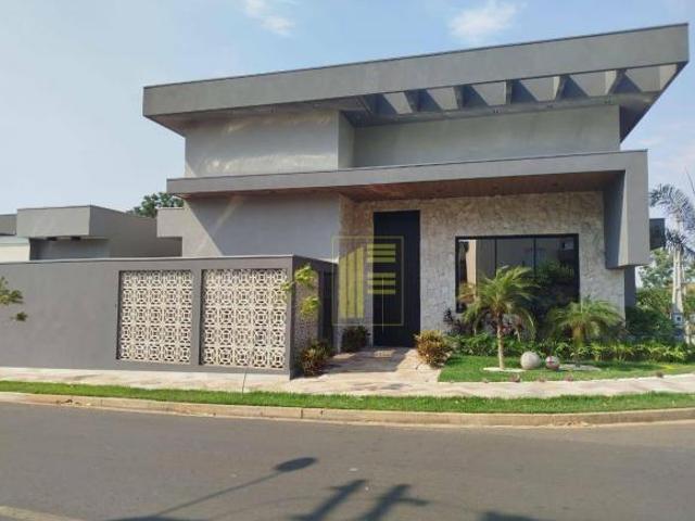Casa de Condomínio para venda em Chácara Jockey Club zona Rural de 150.00m² com 3 Quartos e 2 Gara