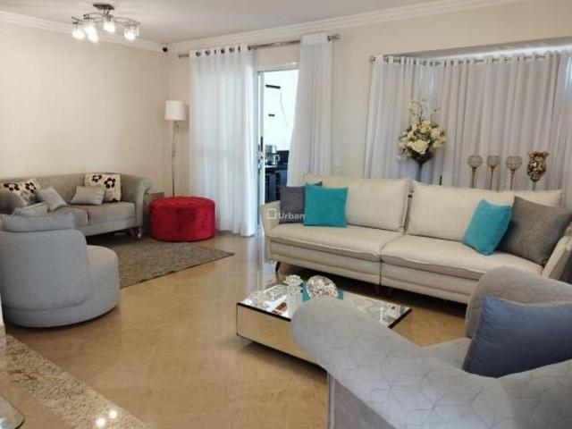 Casa de Condomínio para venda em Chácara Roselândia de 160.00m² com 3 Quartos e 1 Suite