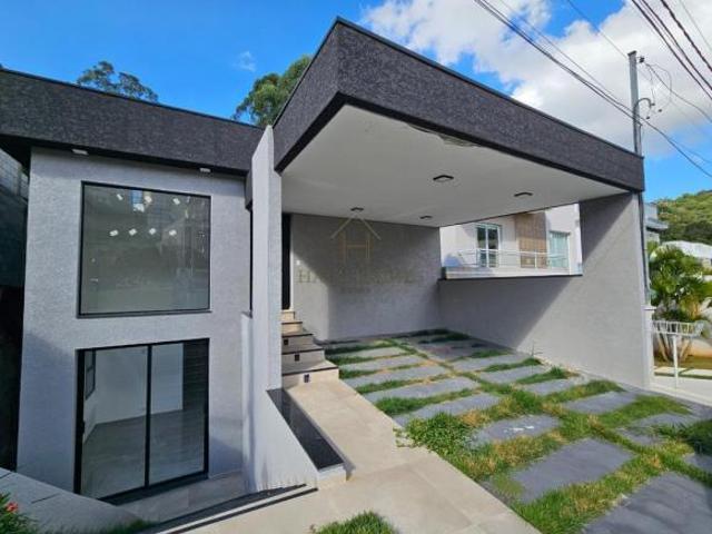Casa de Condomínio para venda em Chácara Roselândia de 248.00m² com 3 Quartos, 1 Suite e 2 Garagens