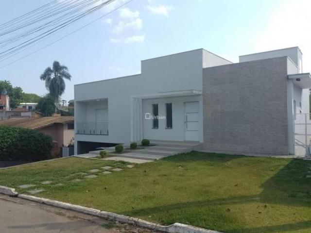 Casa de Condomínio para venda em Chácara Roselândia de 290.00m² com 3 Quartos e 6 Garagens