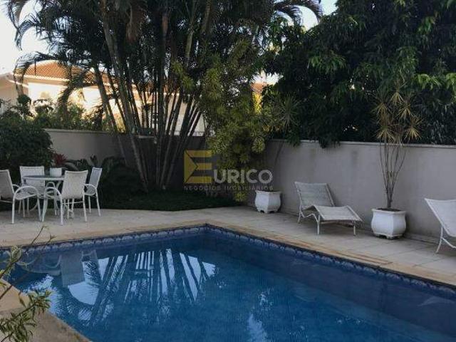 Casa de Condomínio para venda em Chácaras Alpina em Valinhos São Paulo de 460.00m² com 5 Quartos, 5 Suítes e 6 Garagens