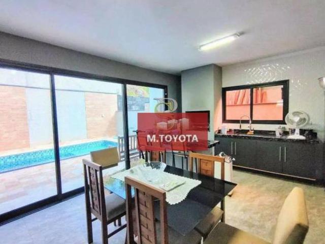 Casa de Condomínio para venda em Chácaras Maringá de 207.00m² com 3 Quartos, 3 Suites e 4 Garagens