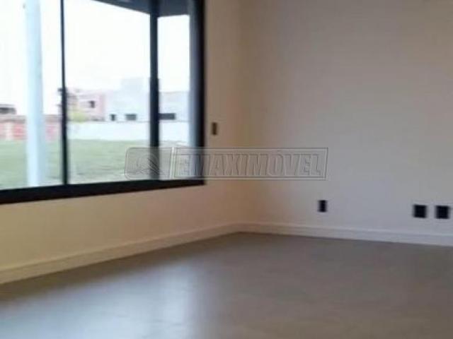 Casa de Condomínio para venda em Chácaras Residenciais Santa Maria de 238.00m² com 3 Quartos, 3 Suit