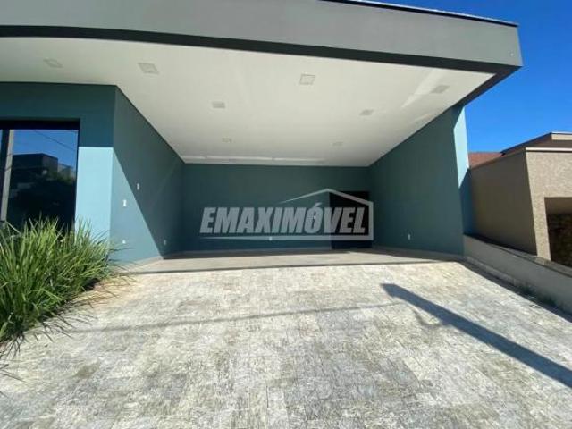 Casa de Condomínio para venda em Chácaras Residenciais Santa Maria de 300.00m² com 4 Quartos, 4 Suit