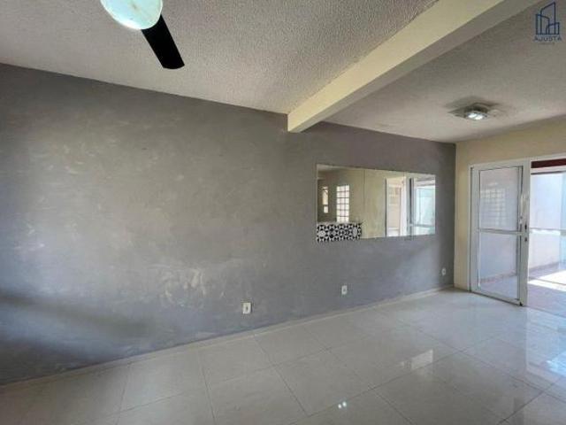 Casa de Condomínio para venda em Chácaras Residenciais Santa Maria de 67.26m² com 2 Quartos e 1 Gara