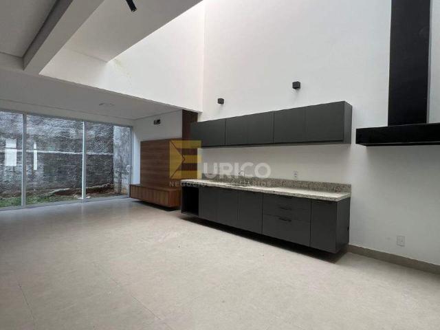 Casa de Condomínio para venda em Chácaras Silvania em Valinhos São Paulo de 134.23m² com 3 Quartos e 3 Suítes