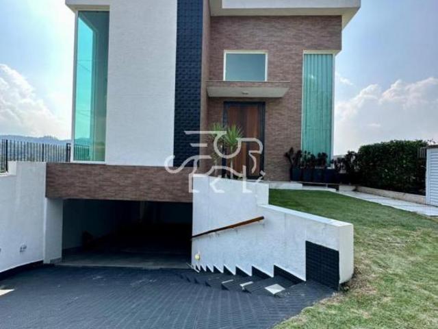 Casa de Condomínio para venda em Cidade Tamboré de 487.00m² com 3 Quartos, 3 Suites e 3 Garagens