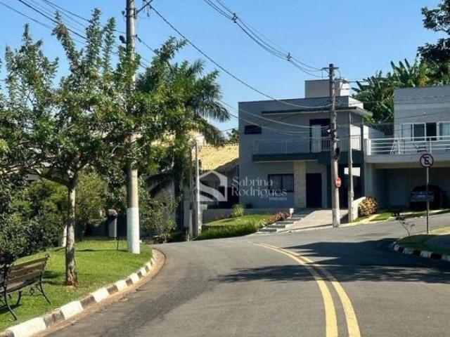 Casa de Condomínio para venda em Cond. Vila De São Lourenço de 138.00m² com 3 Quartos, 1 Suite e 4 G