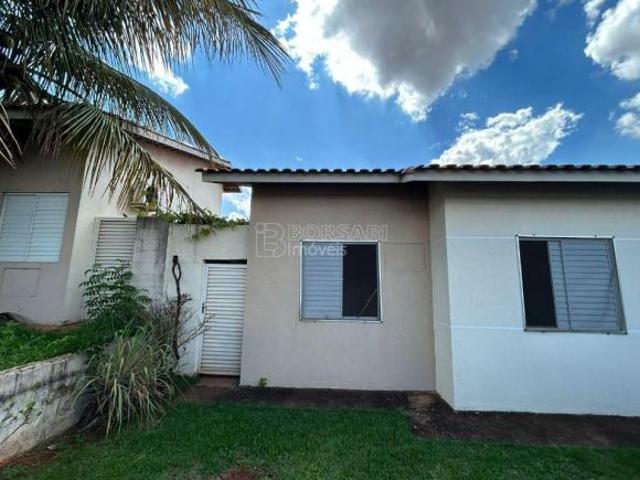 Casa de Condomínio para venda em Cond. Villagio Do Sol de 96.00m² com 2 Quartos e 1 Garagem