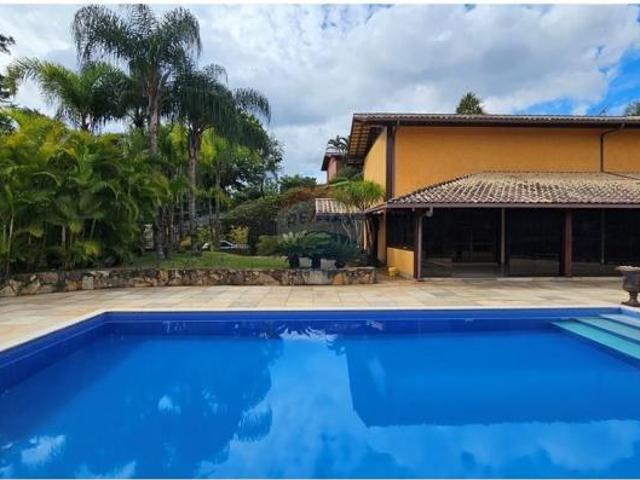 Casa de Condomínio para venda em Conde de 612.00m² com 4 Quartos, 4 Suites e 14 Garagens