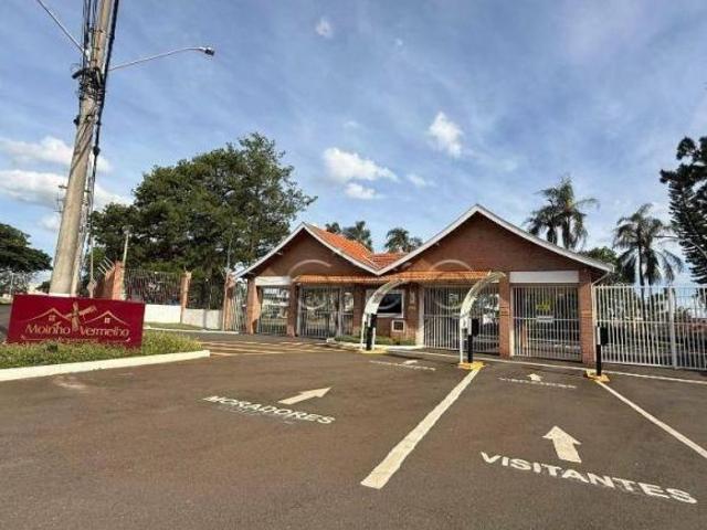 Casa de Condomínio para venda em Condominio Moinho Vermelho de 245.00m² com 3 Quartos, 3 Suites e 6