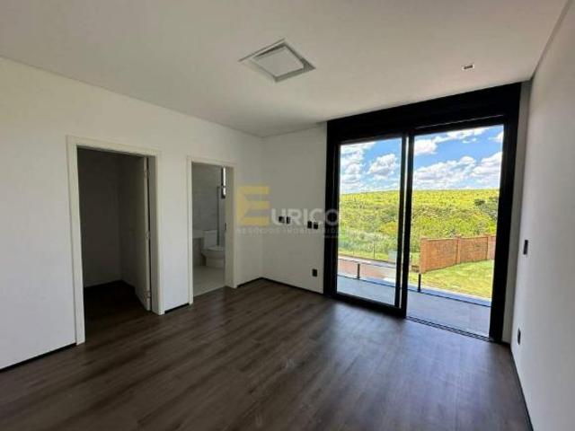 Casa de Condomínio para venda em Condomínio Alphaville Dom Pedro 3 de 374.47m² com 3 Quartos, 3 Suit
