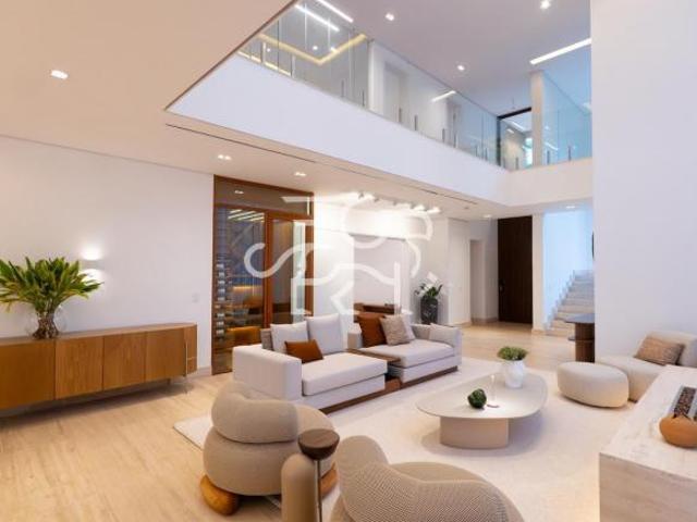 Casa de Condomínio para venda em Condomínio Alphaville Residencial 1 de 944.00m² com 4 Quartos, 4 Su