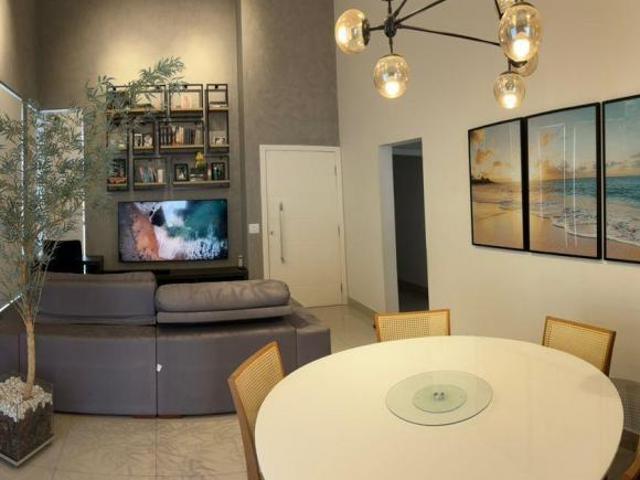 Casa de Condomínio para venda em Condomínio Alto De Itaici de 170.00m² com 3 Quartos, 3 Suites e 4 G